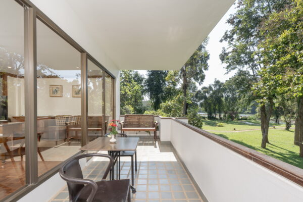 Riverside Deluxe Quad Riverside Resort Kanchanaburi - Comsaed River ...